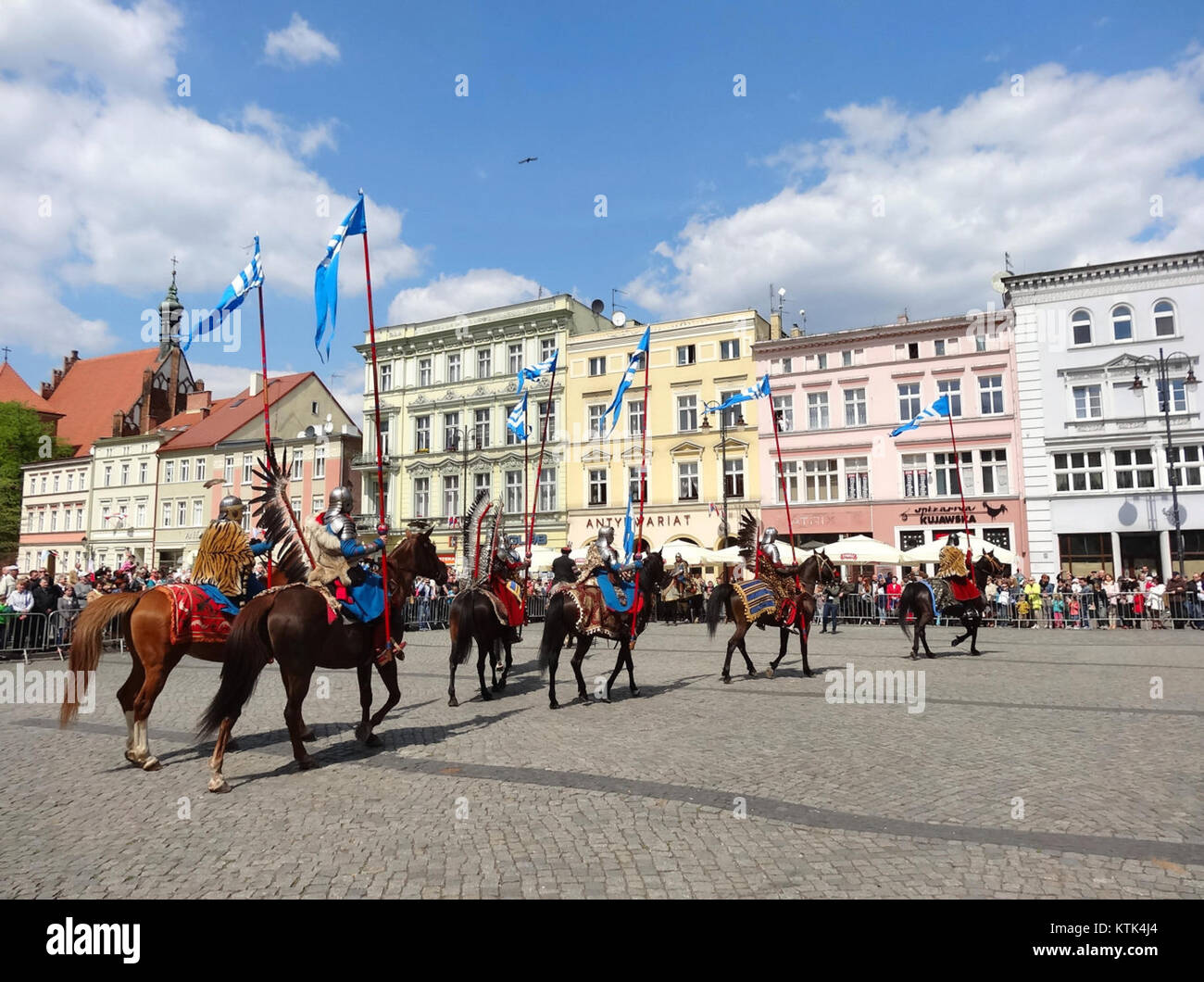 The image from 2015 showcases the Stary Rynek (Old Market Square) in ...