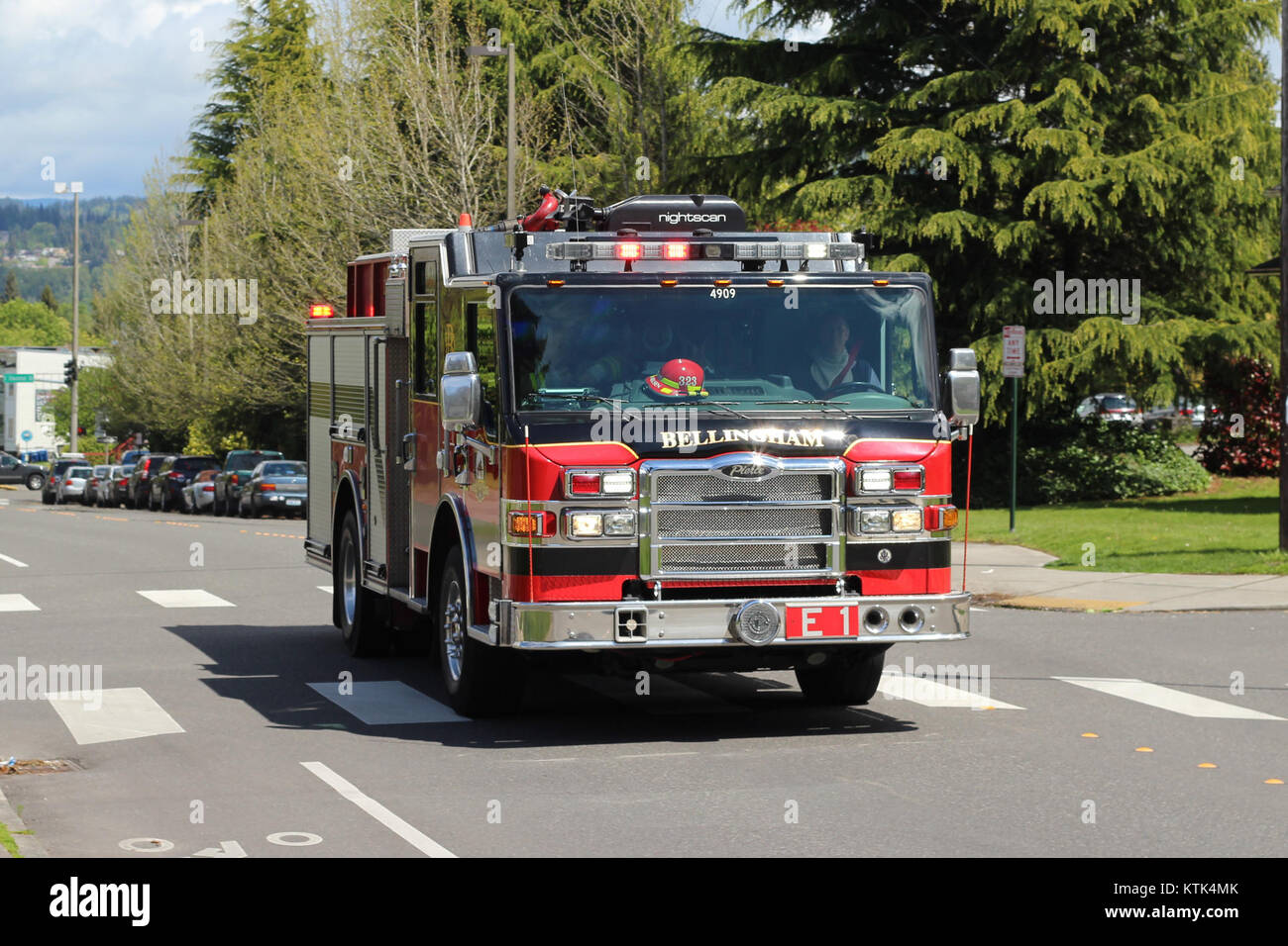Pierce fire engine hi-res stock photography and images - Alamy