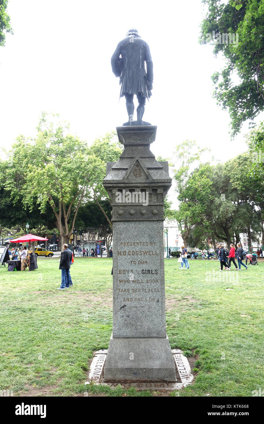 The Benjamin Franklin Memorial, located in Washington Square, San ...