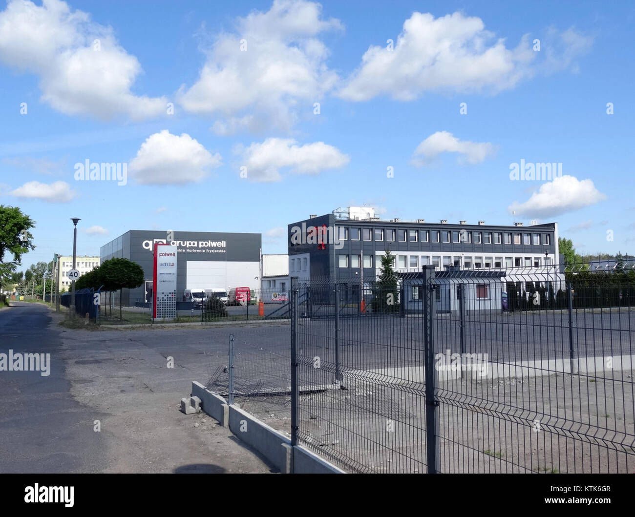 Bdg Osowa Gora Polwell 2 5 2015 refers to a building located in Osowa ...