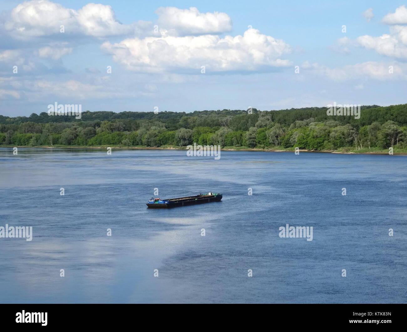 This image shows the Vistula River in Fordon, a district of Bydgoszcz ...