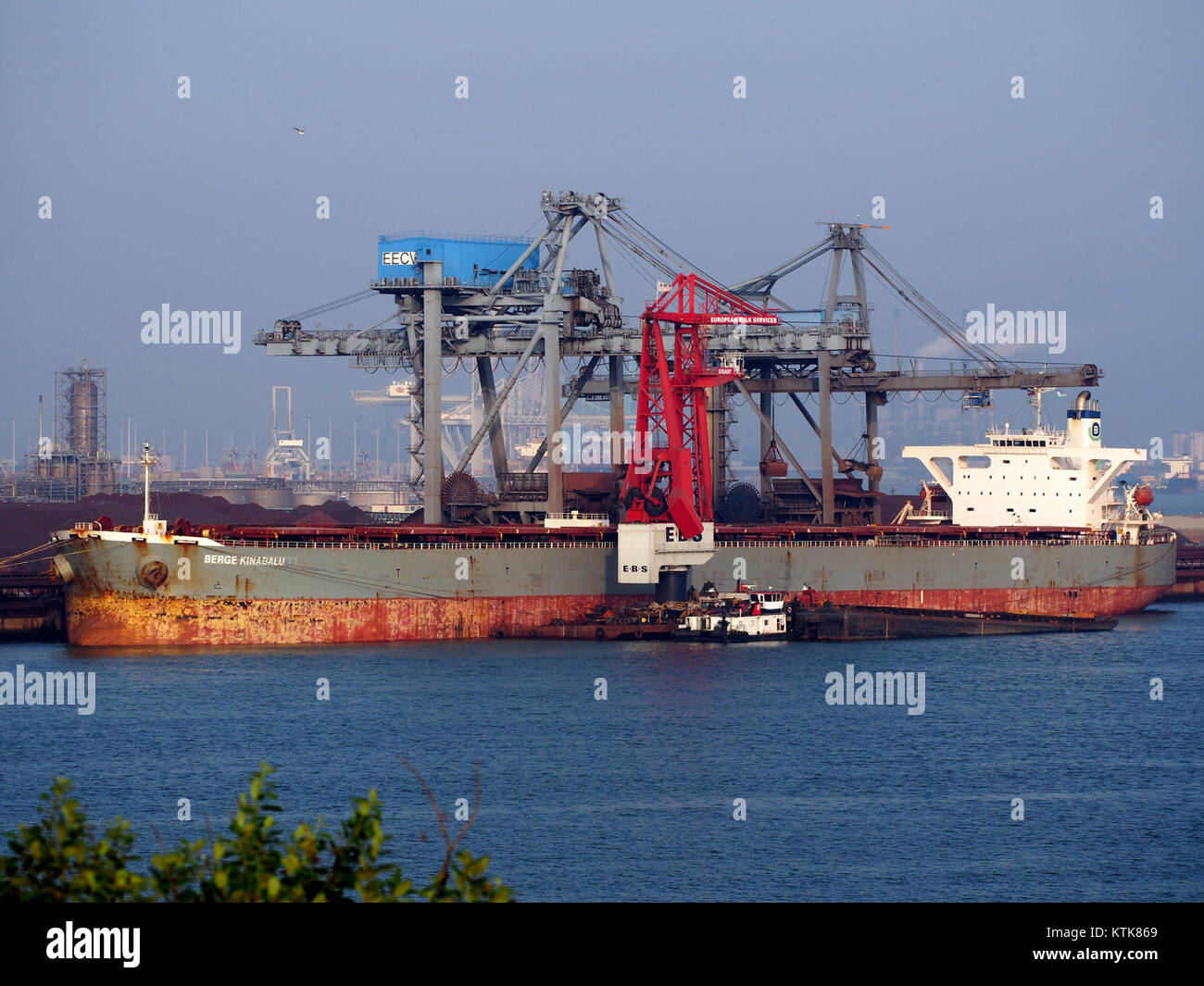 This image shows the Berge Kinabalu, a vessel with IMO number 9271391 ...