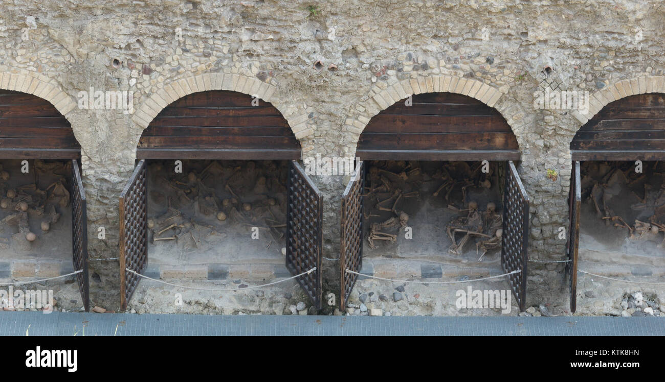 Barrel arches Herculaneum Stock Photo - Alamy