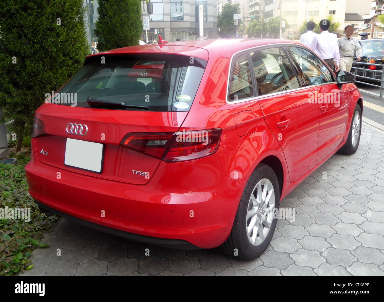 Hatchback in silhouette hi-res stock photography and images - Alamy