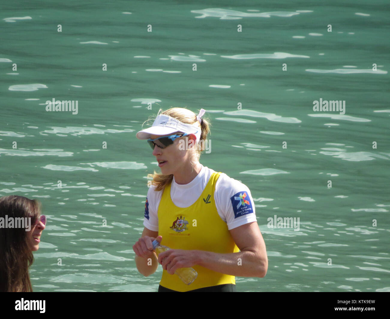 Professional athletes rowing boats competition hi-res stock photography ...