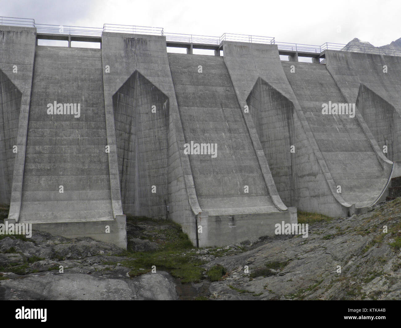 Barrage du Plan d'Amont is a dam located in the French Alps, built for ...