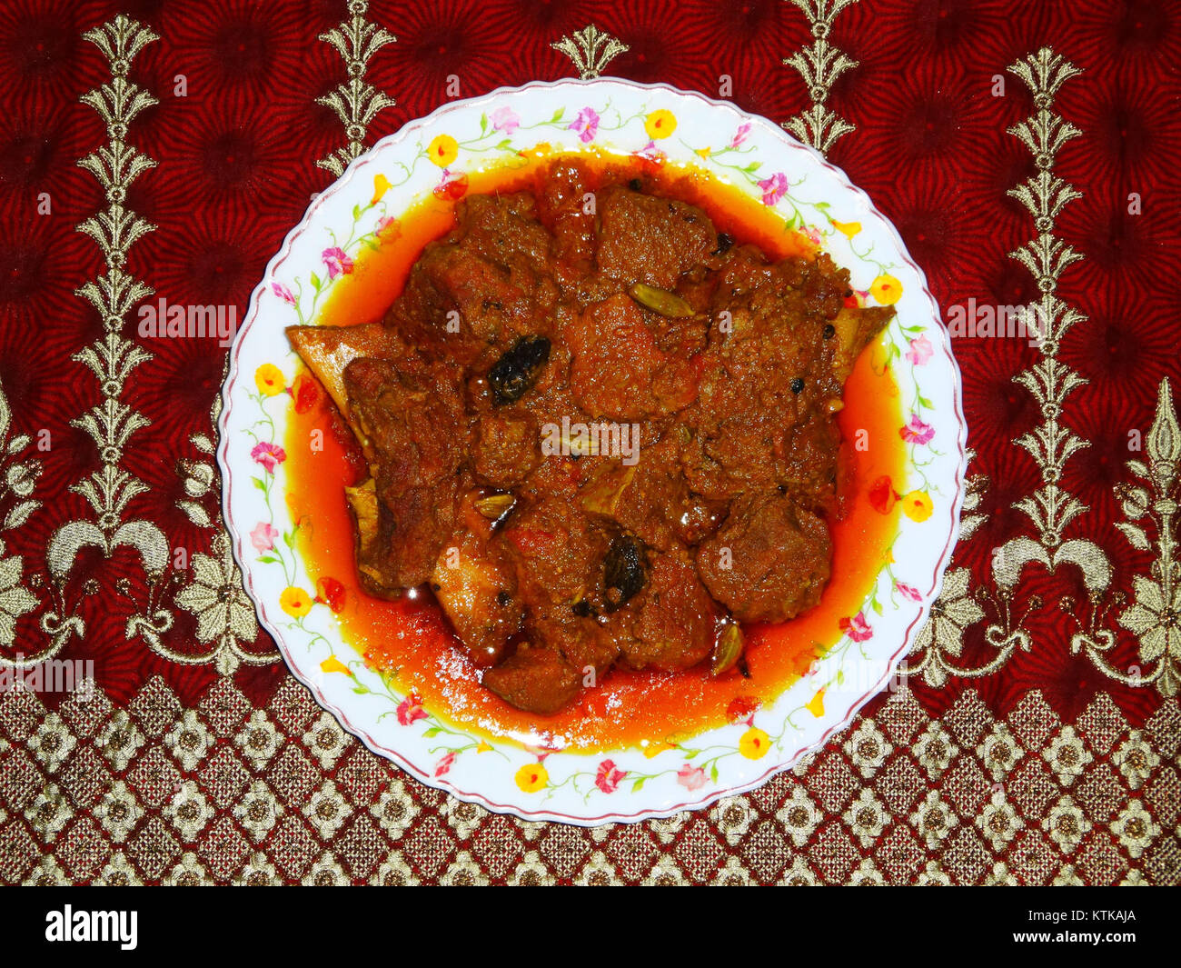 Beef korma hi-res stock photography and images - Alamy
