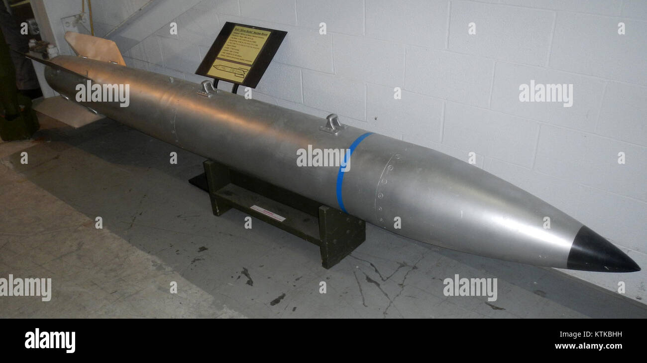B61 nuclear bomb hi-res stock photography and images - Alamy