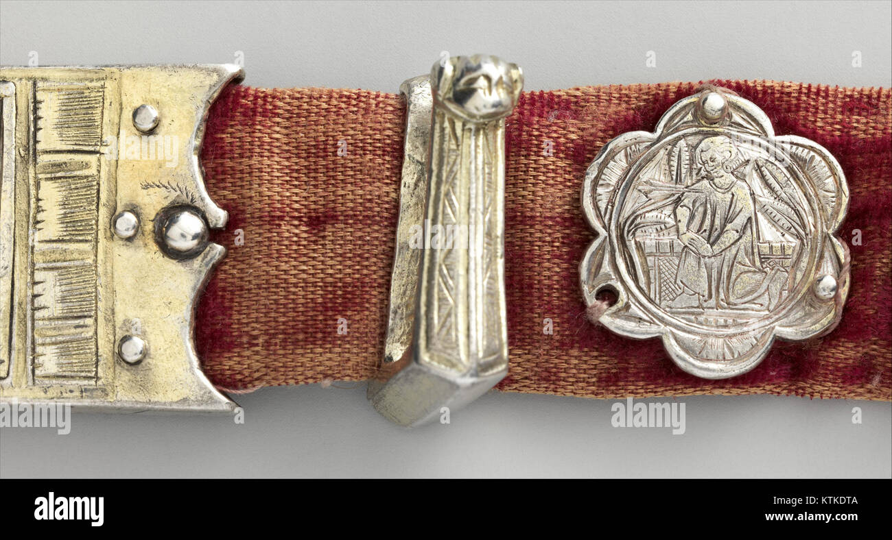 The Belt MET DP7020163 is an artifact or object held by the ...