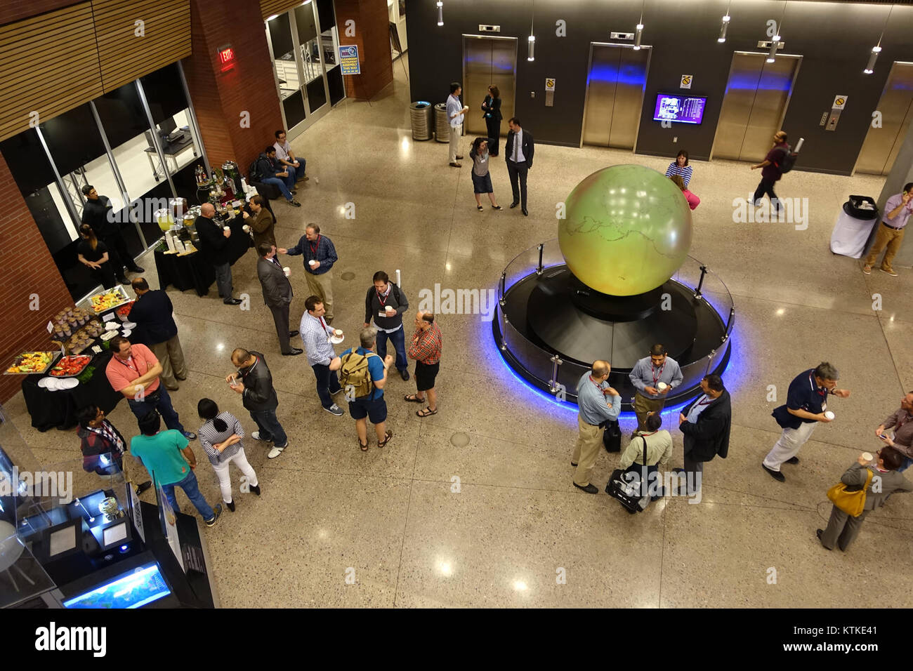 The Atrium Interdisciplinary Science and Technology Building 4 at ...