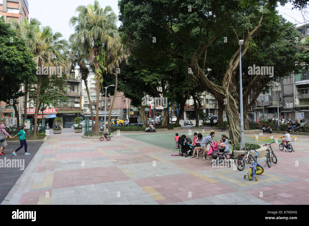 Baoqing Park East Plaza, photographed in April 2016, showcases a public ...