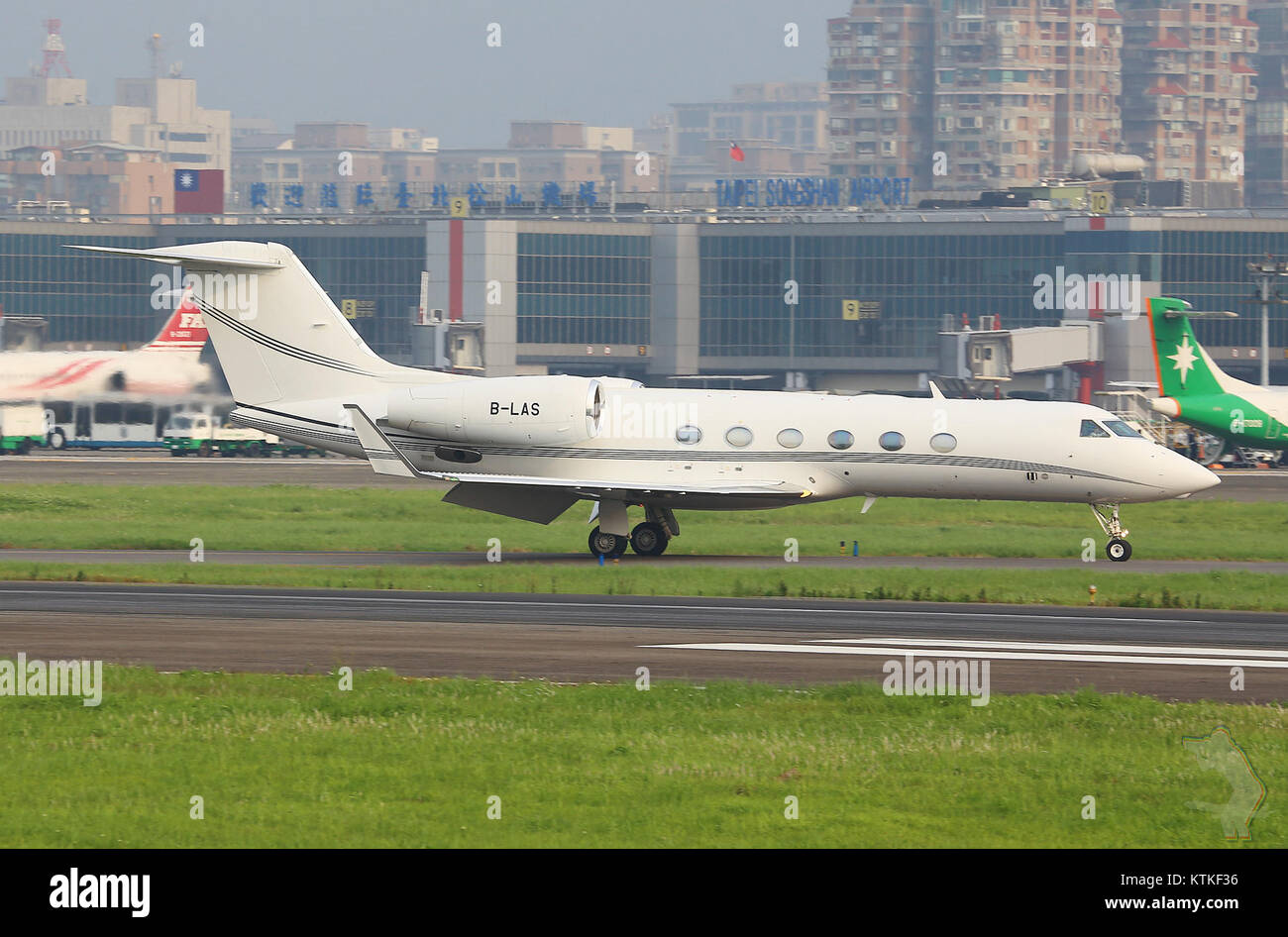 The B LAS (31675461785) image showcases a specific object or location, with a focus on its ...