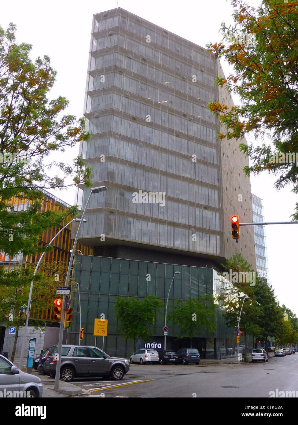 The Edifici Indra in Barcelona is a modern office building located in ...