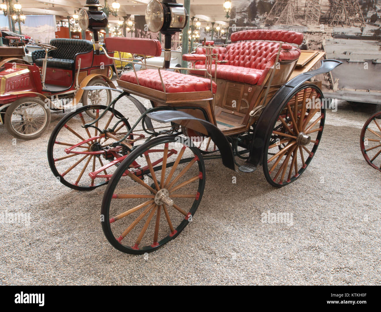 Benz Victoria (4.5hp) (1893) pic1 Stock Photo - Alamy