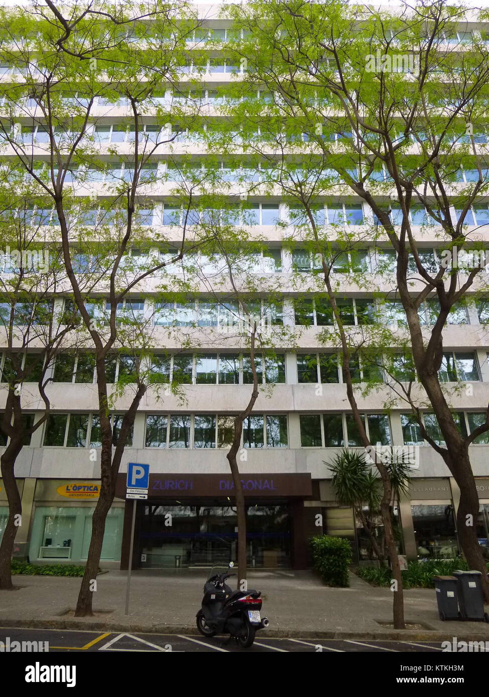 The *Edificio Zurich* is a notable building located on Barcelona’s Diagonal Avenue, specifically ...