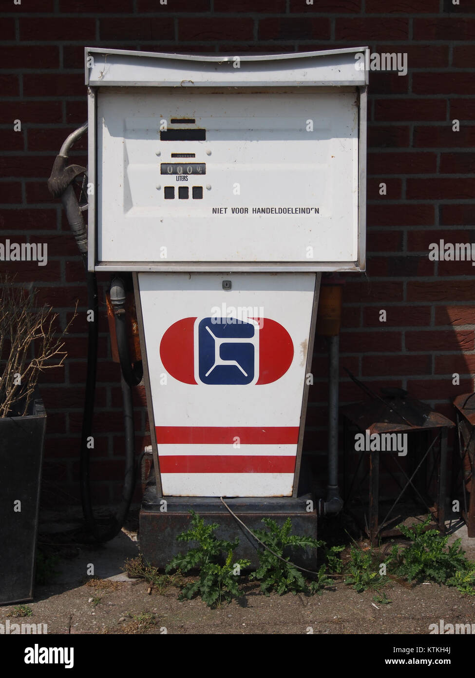 Benzinepomp hi-res stock photography and images - Alamy