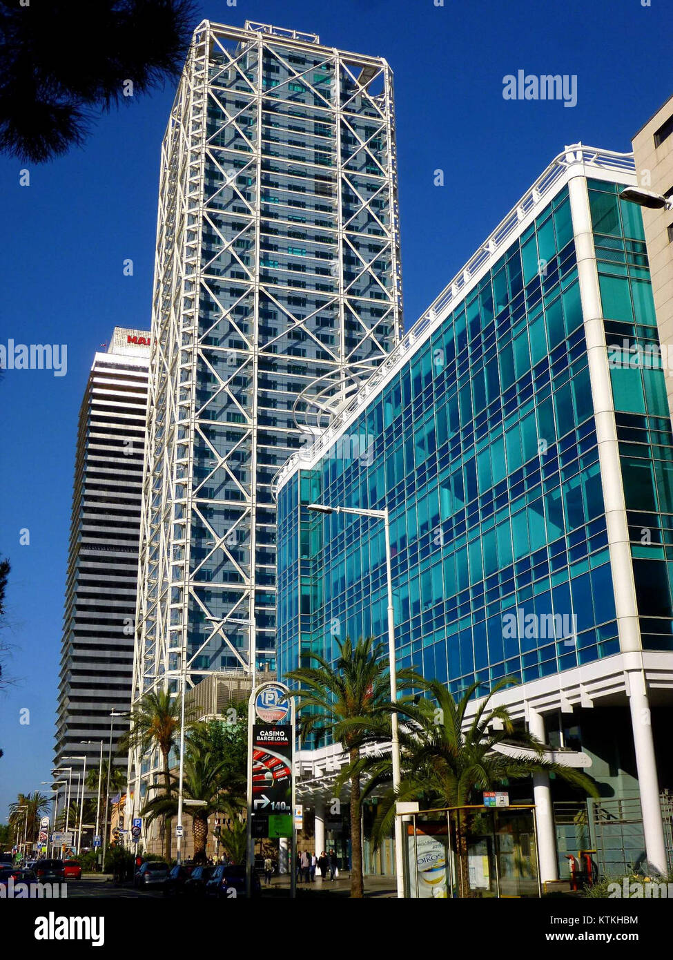The Barcelona office building on Avinguda del Litoral, combined with ...