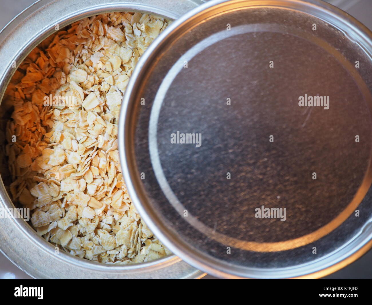 Quaker white oats hi-res stock photography and images - Alamy
