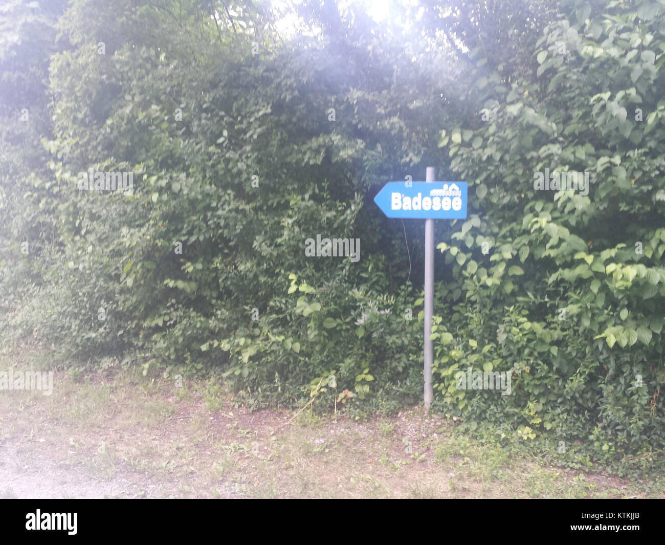 Badesee Erlabrunn Schild Stock Photo - Alamy