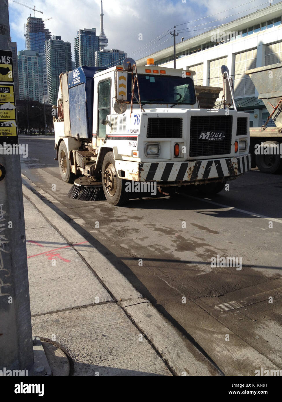 The Athay Mobile Sweeper is a machine designed for street and road ...