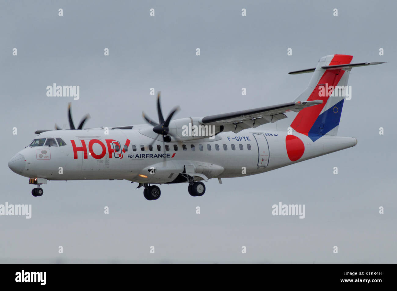 Atr42 hi-res stock photography and images - Alamy