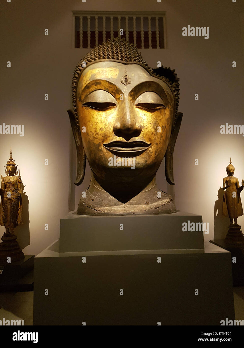 The Bangkok National Museum, Thailand's largest museum, showcases a ...