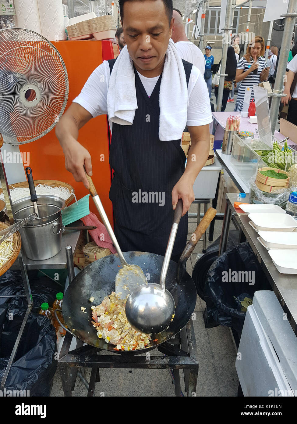 Old general post office bangkok hi-res stock photography and images - Alamy