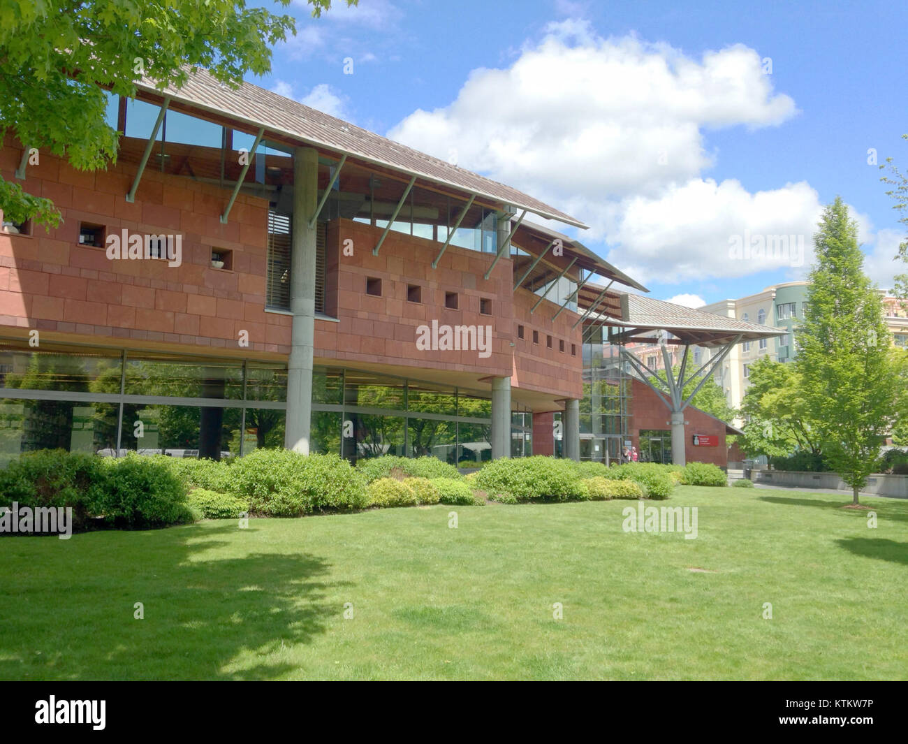 Bellevue library hi-res stock photography and images - Alamy