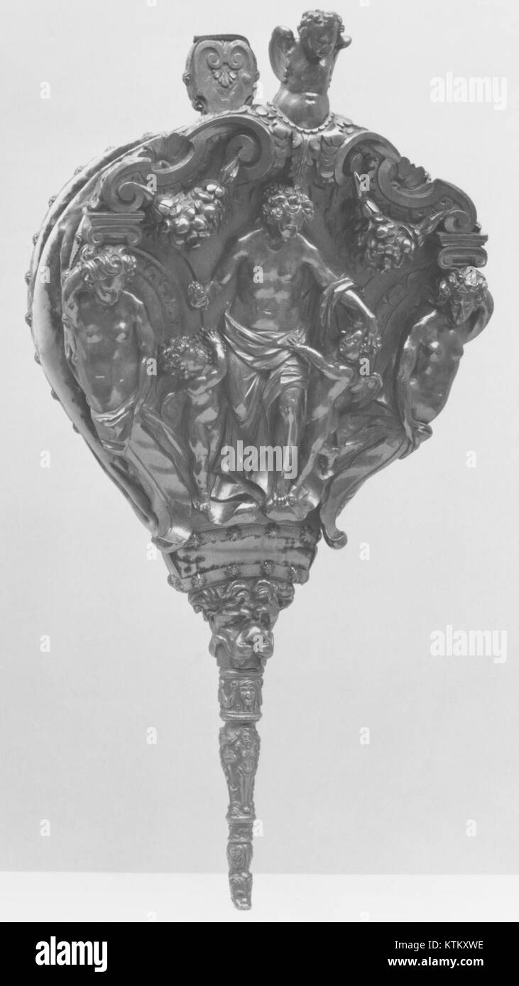 This entry refers to an object cataloged as Bellows MET 124762, likely ...