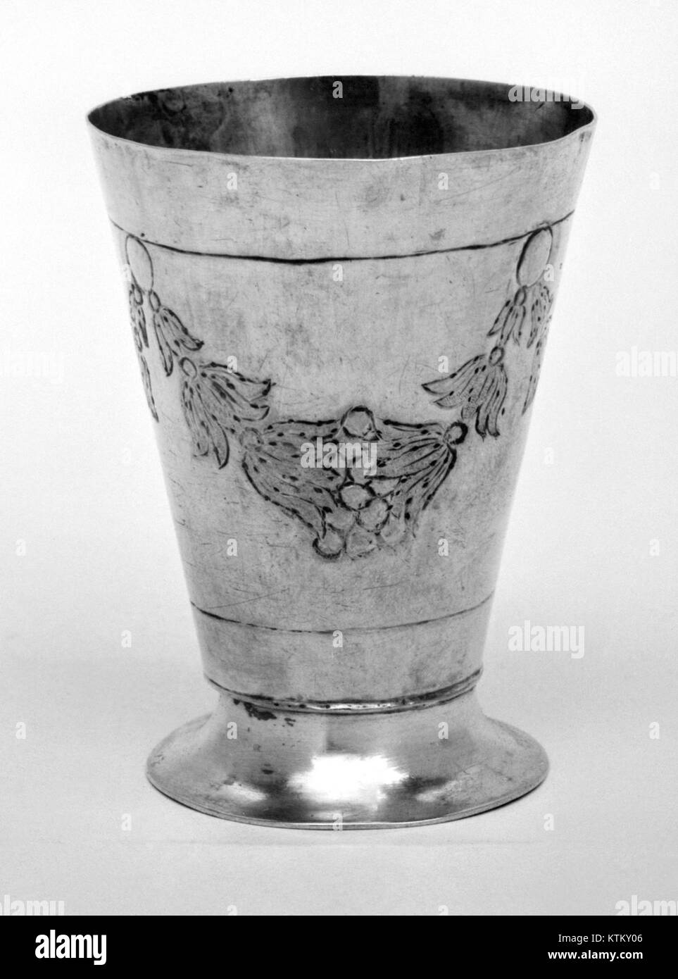 This beaker, housed at the Metropolitan Museum of Art (MET), is an ...