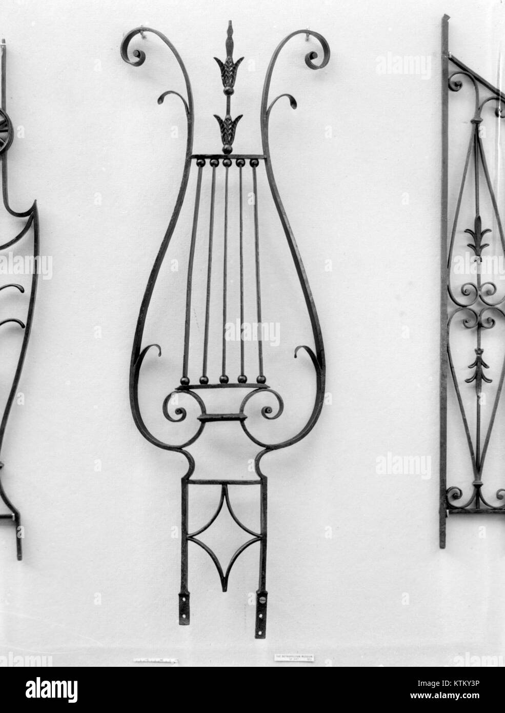 Baluster MET 86108 Stock Photo - Alamy