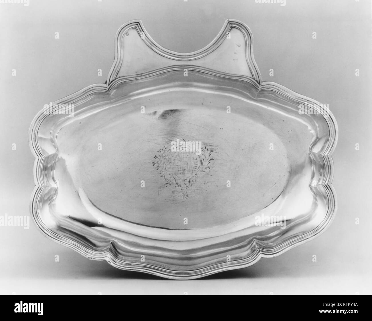 Shaving basin shaving basin shaving basin Black and White Stock Photos ...