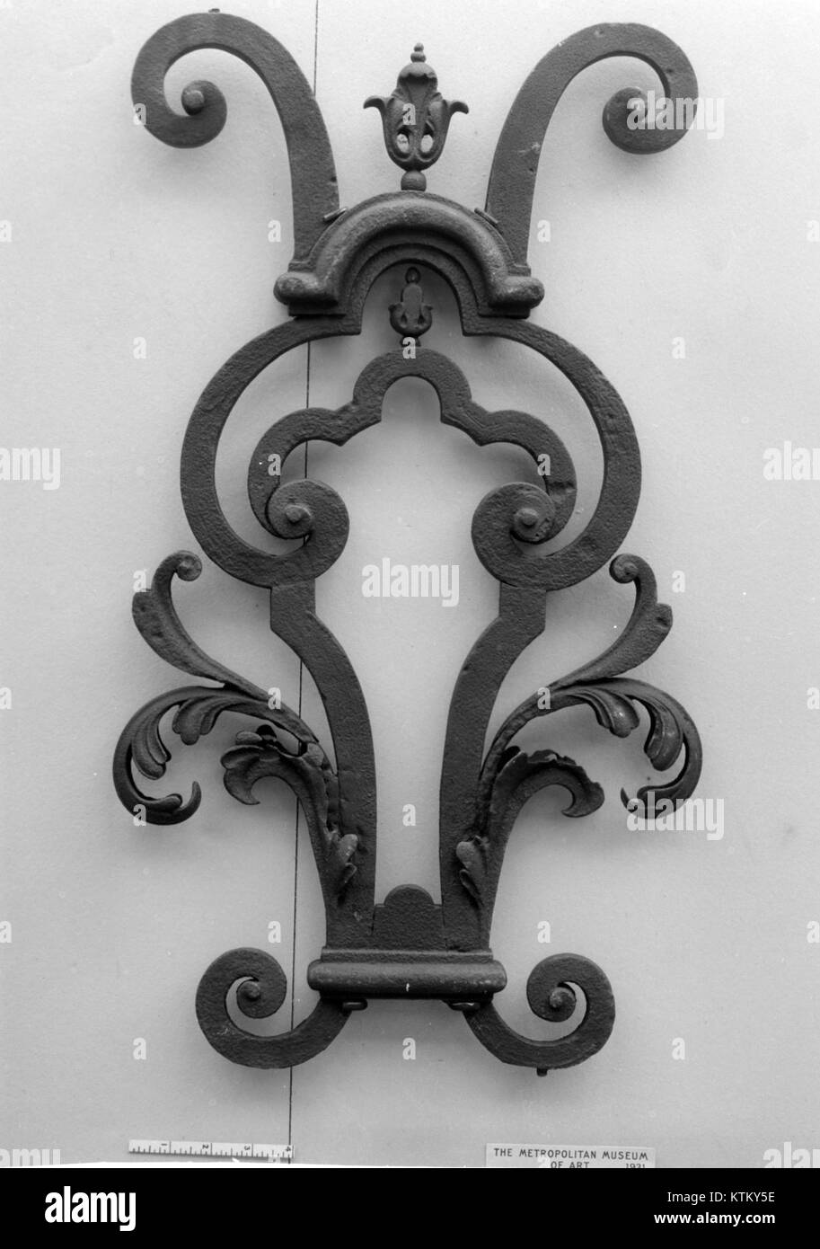 This baluster, part of the collection at the Metropolitan Museum of Art ...