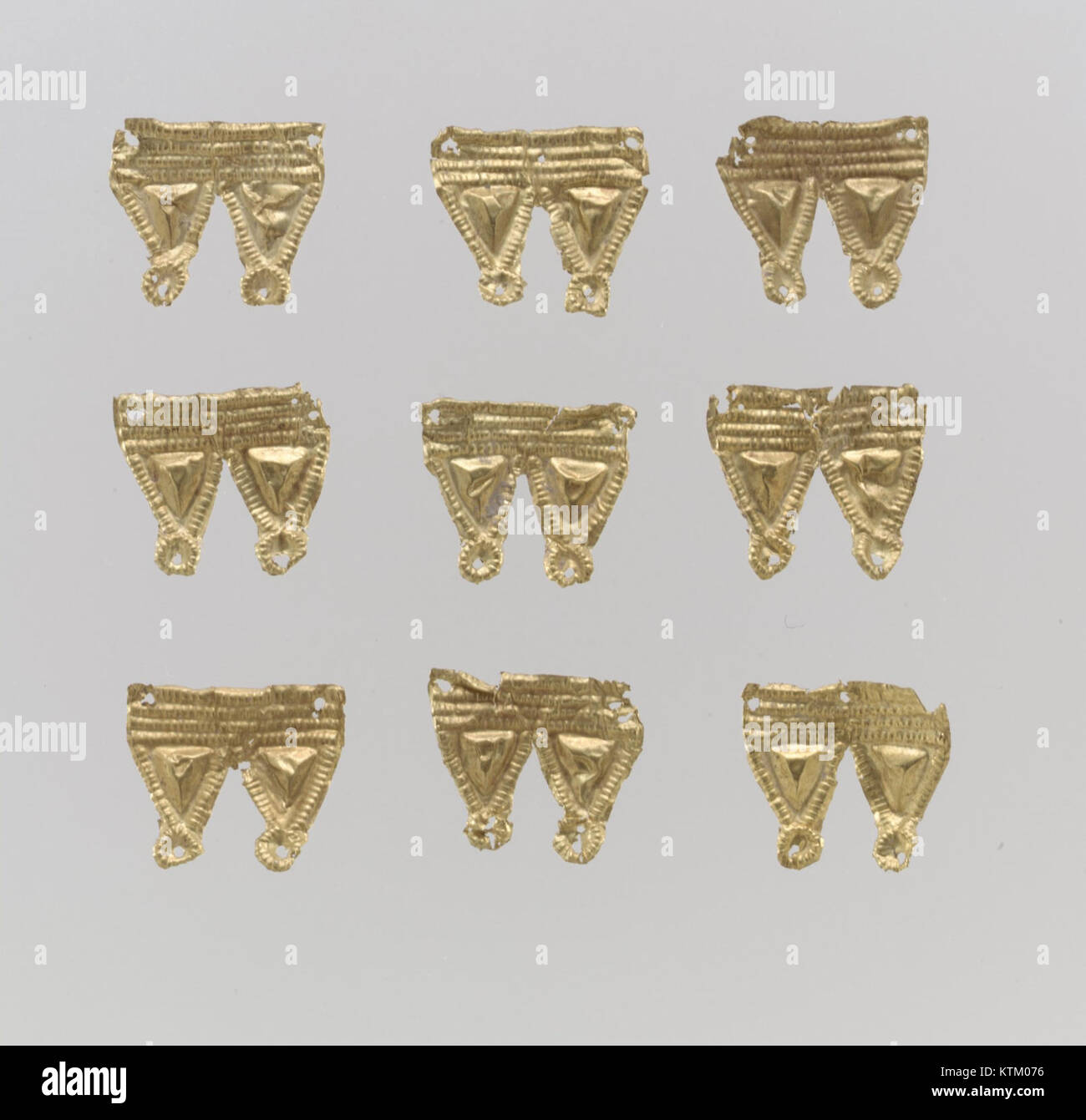 Two triangles hi-res stock photography and images - Alamy