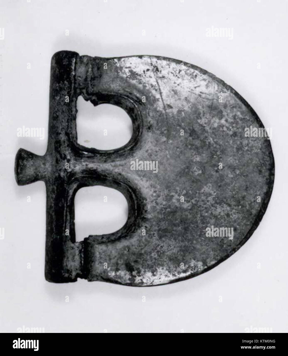 Axe head hi-res stock photography and images - Alamy