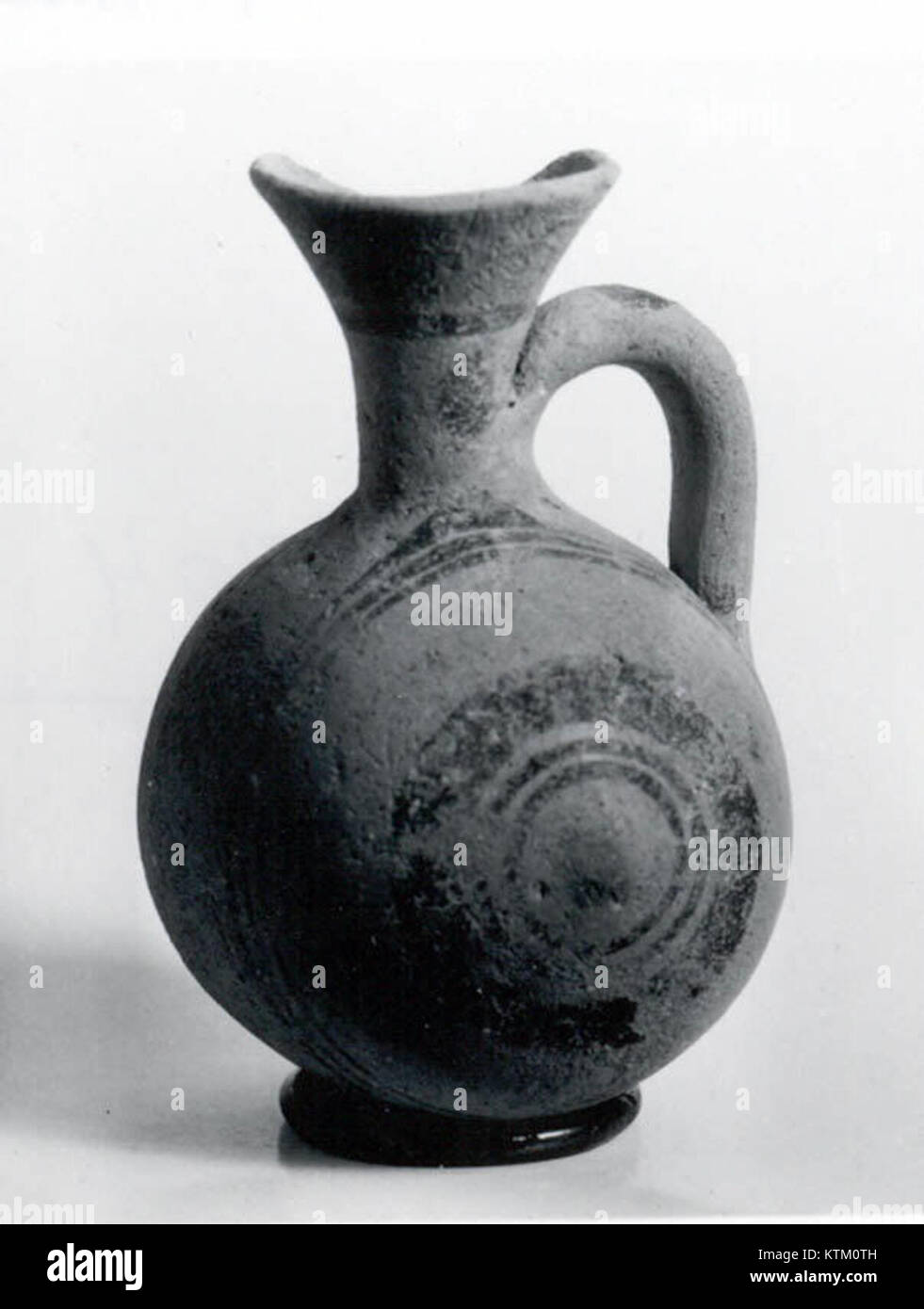 This barrel jug, cataloged at the Metropolitan Museum of Art under the ...