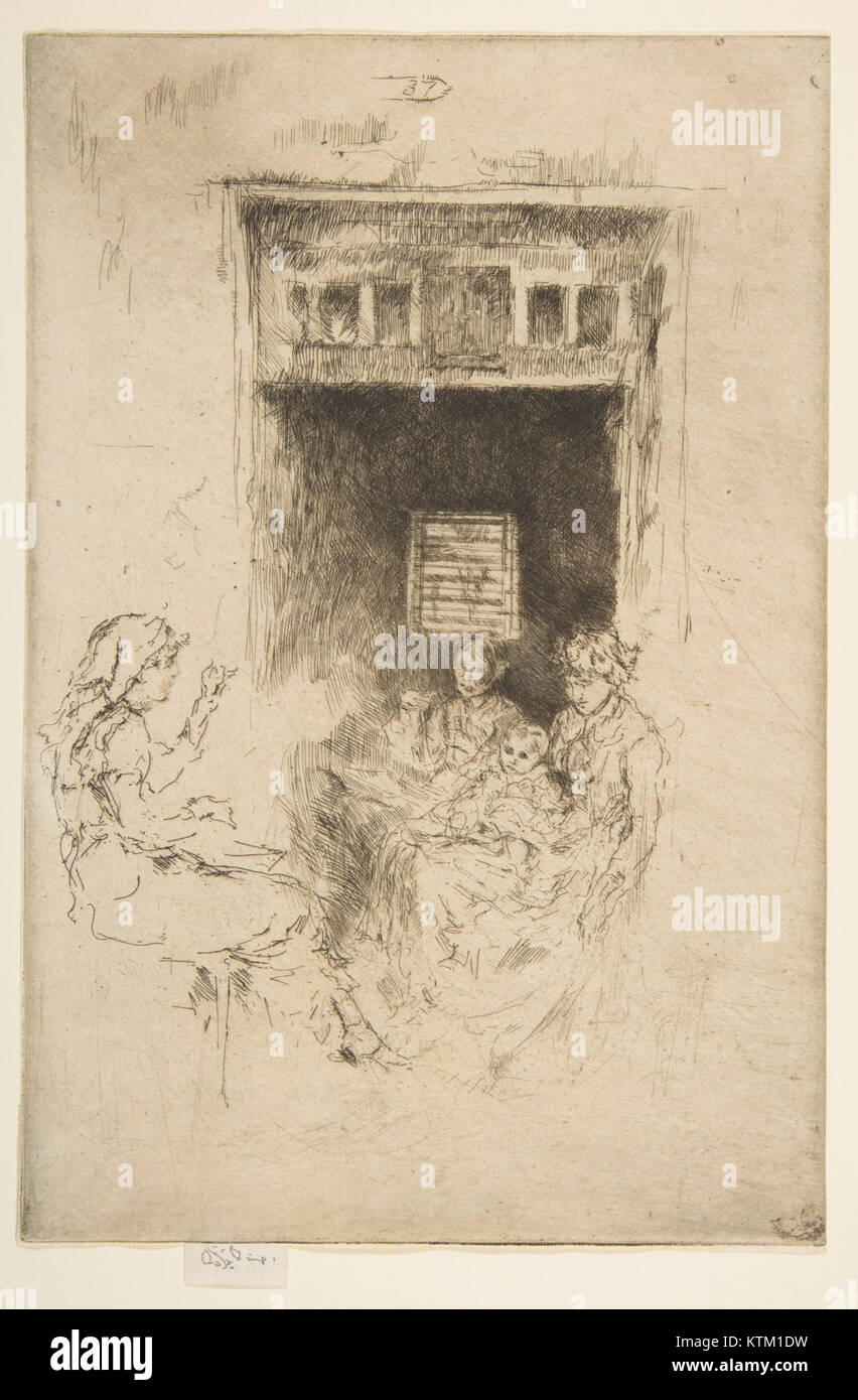 Stringing beads hi-res stock photography and images - Alamy