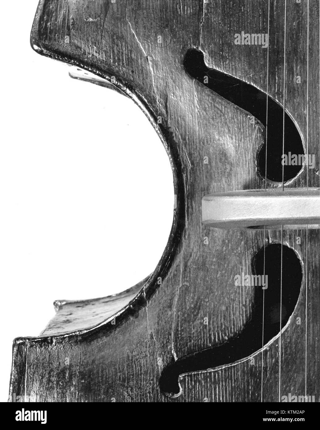 The Baryton, an ancient stringed instrument, is featured in this MET ...