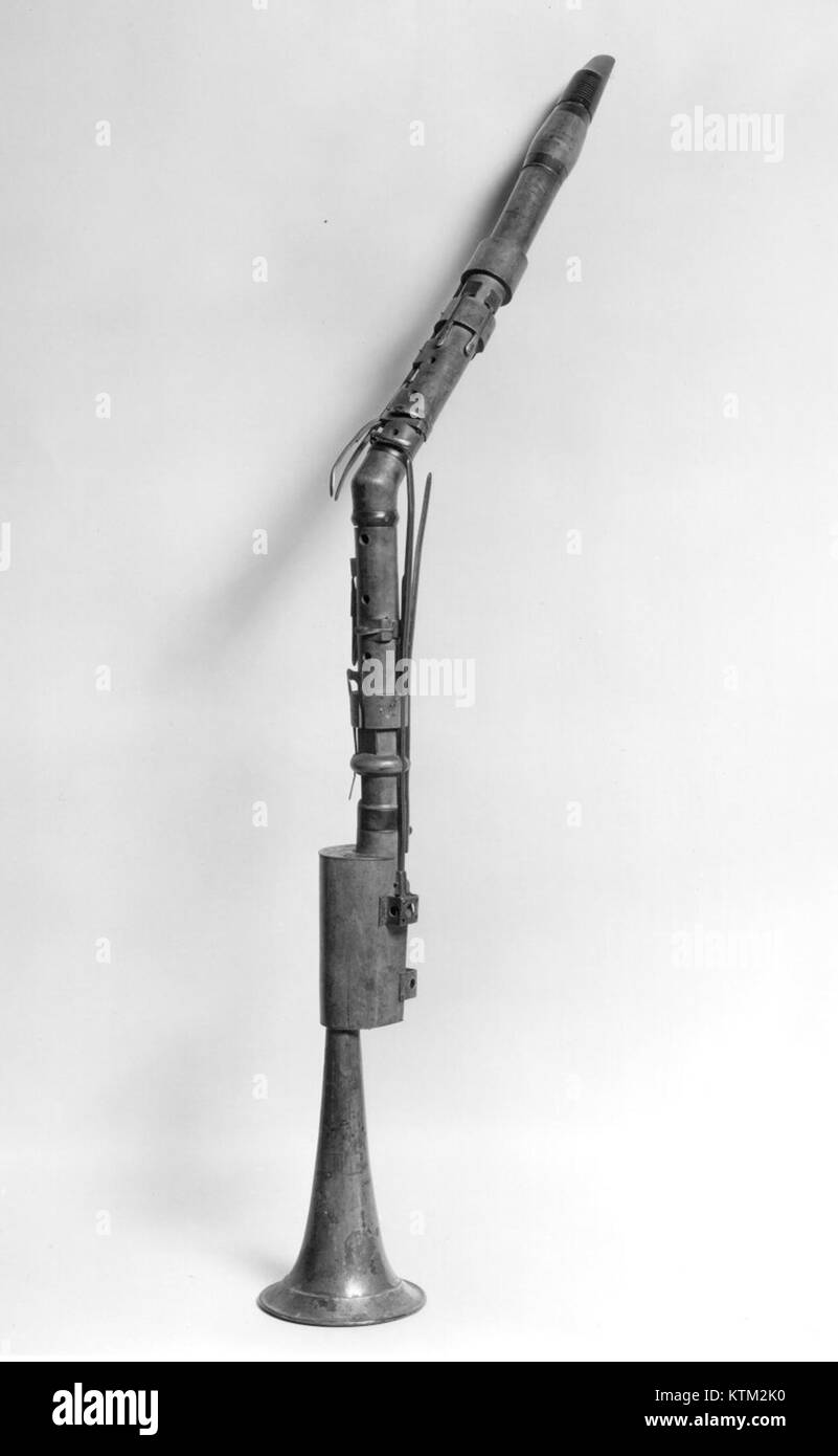 The Basset Horn in F is a musical instrument belonging to the clarinet ...