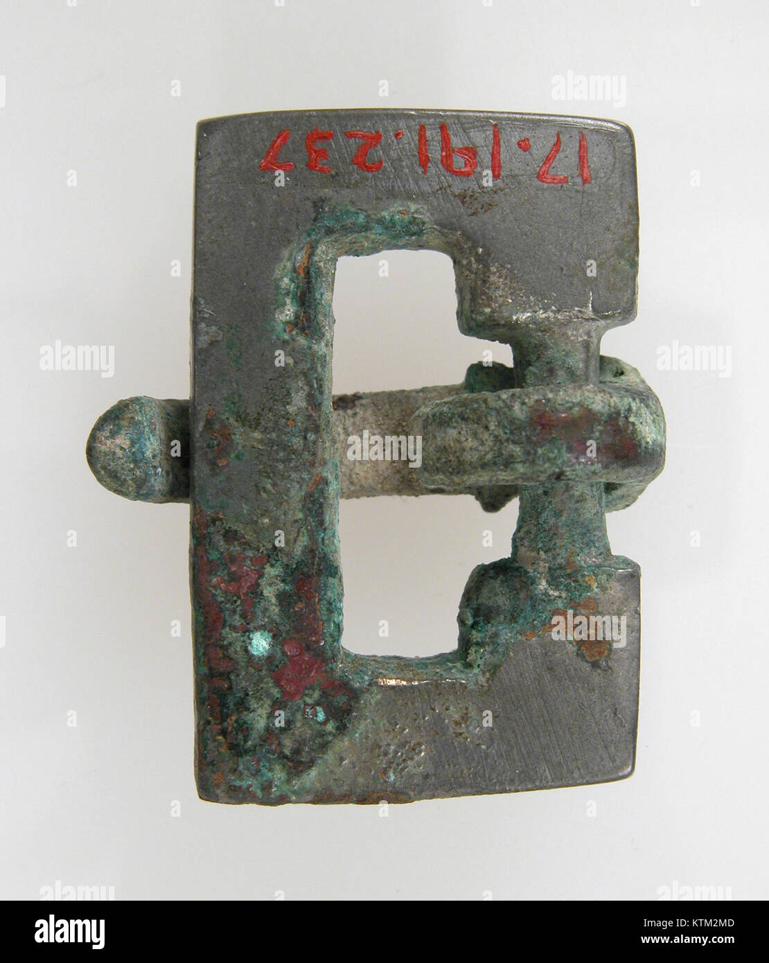 This artifact, a belt tongue and rectangular loop from a buckle, dates ...