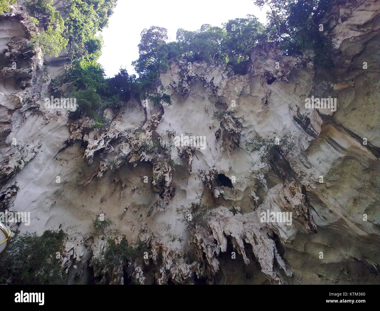 Batu Cave is a prominent limestone hill and cave temple complex in ...