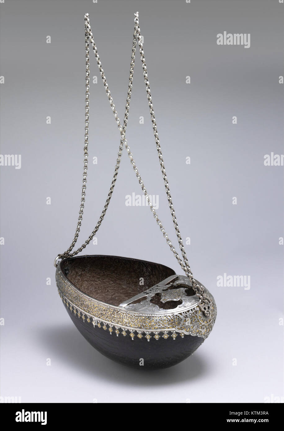 Begging Bowl MET DP224384 Stock Photo - Alamy