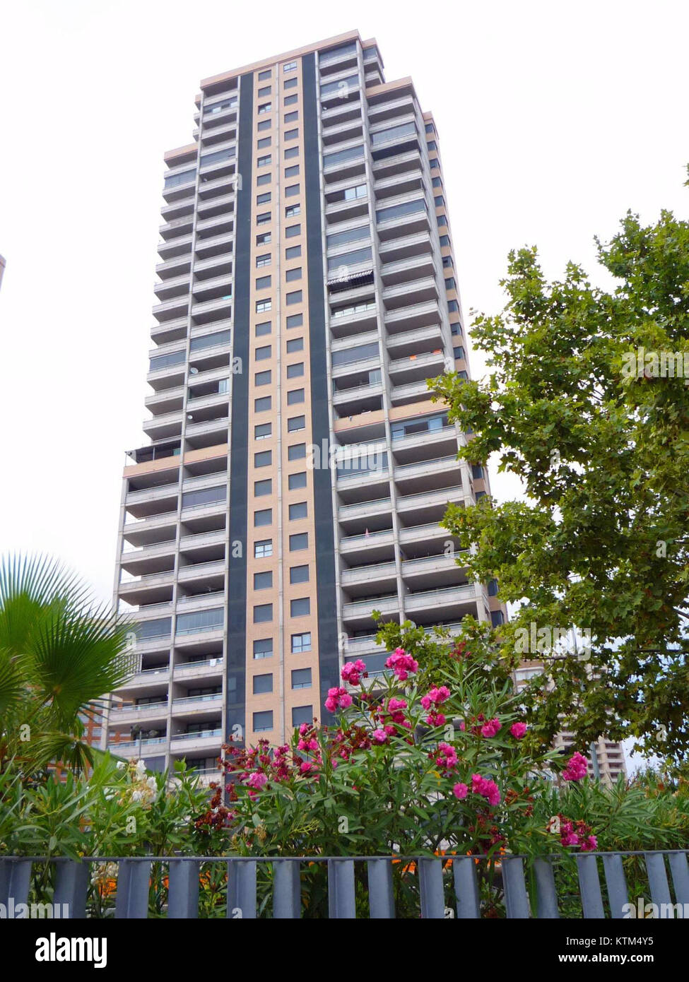 An image of Torres D'Oboe in Benidorm, Spain, showcasing the modern ...