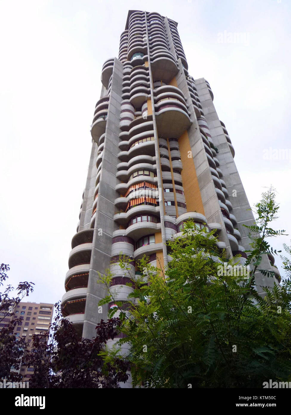 The Benidorm Edificio Neguri Gane 09 is a prominent building located in ...