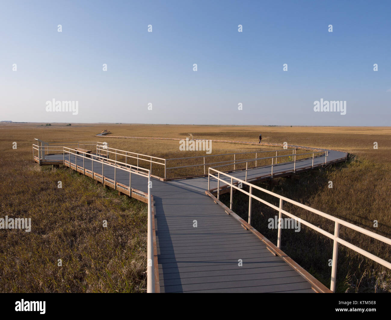 The Prairie Wind Overlook in Badlands National Park offers breathtaking ...