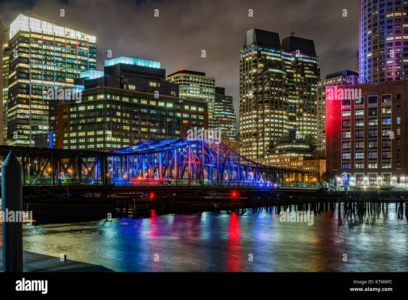 Boston usa sail boats hi-res stock photography and images - Alamy