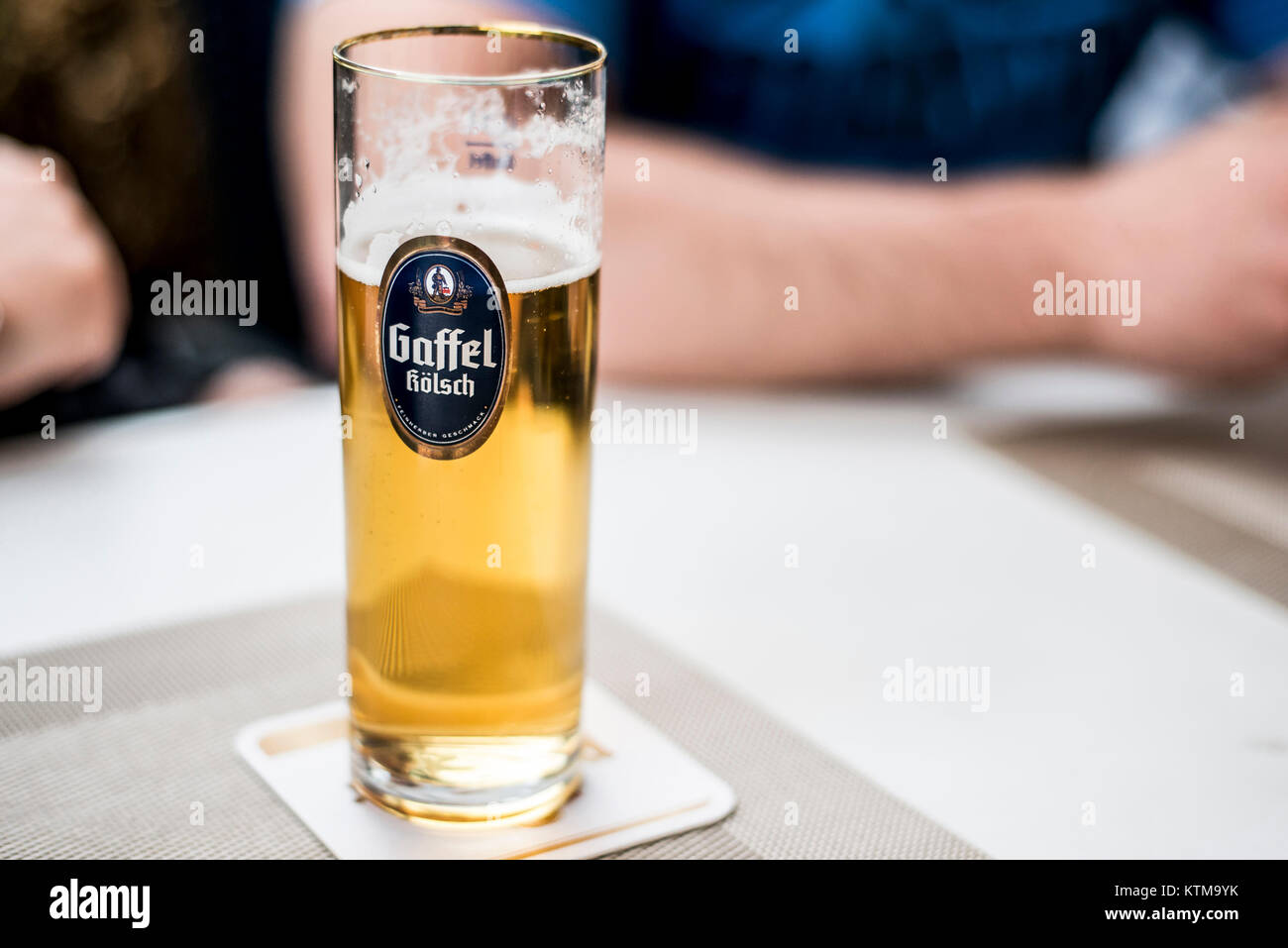 Gaffel koelsch hi-res stock photography and images - Alamy