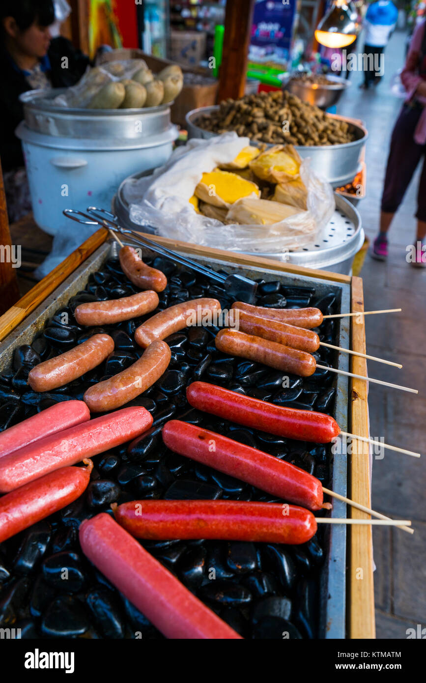 Traditional fast food and snacks, street stall, Green Lake Park ...