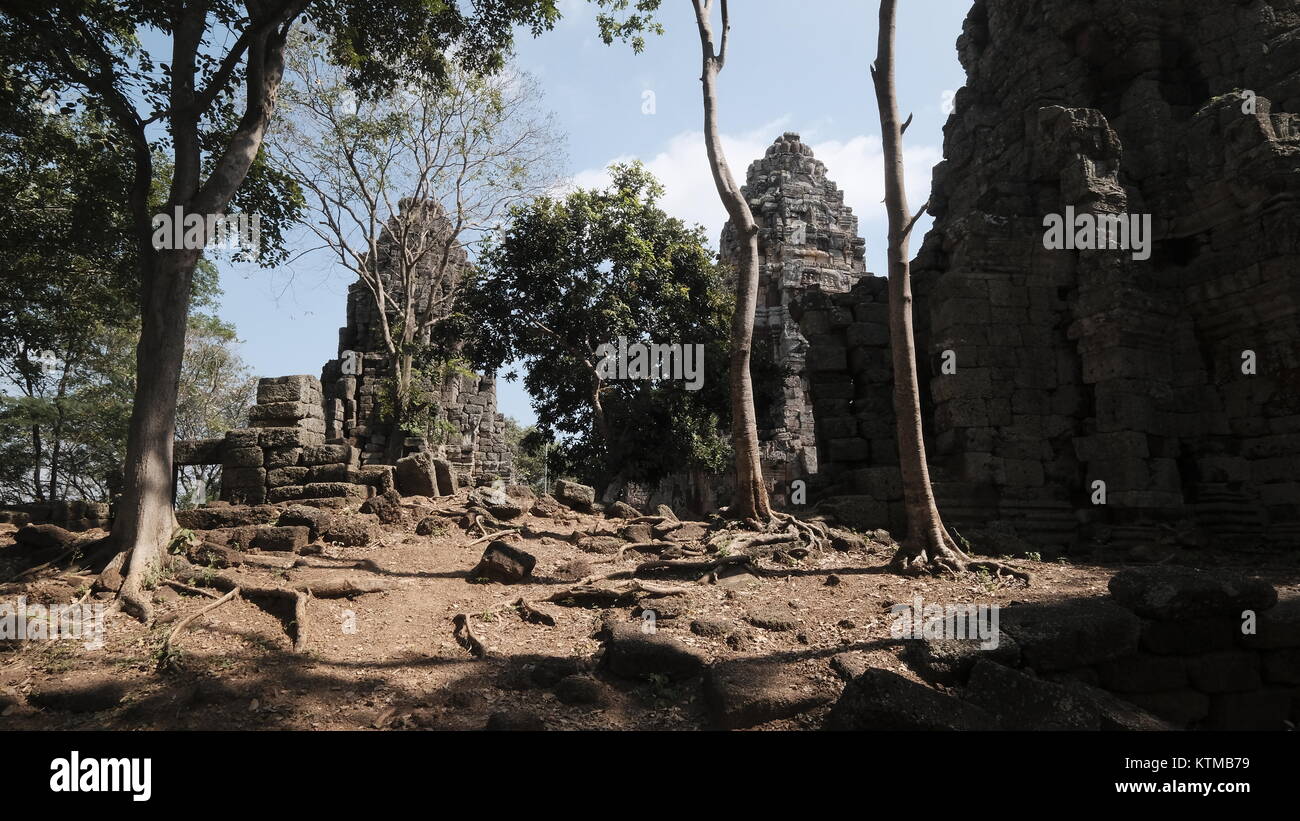 Scenic Religious Spiritual Phnom Banan Prasat Banan Angkorian Ruin ...