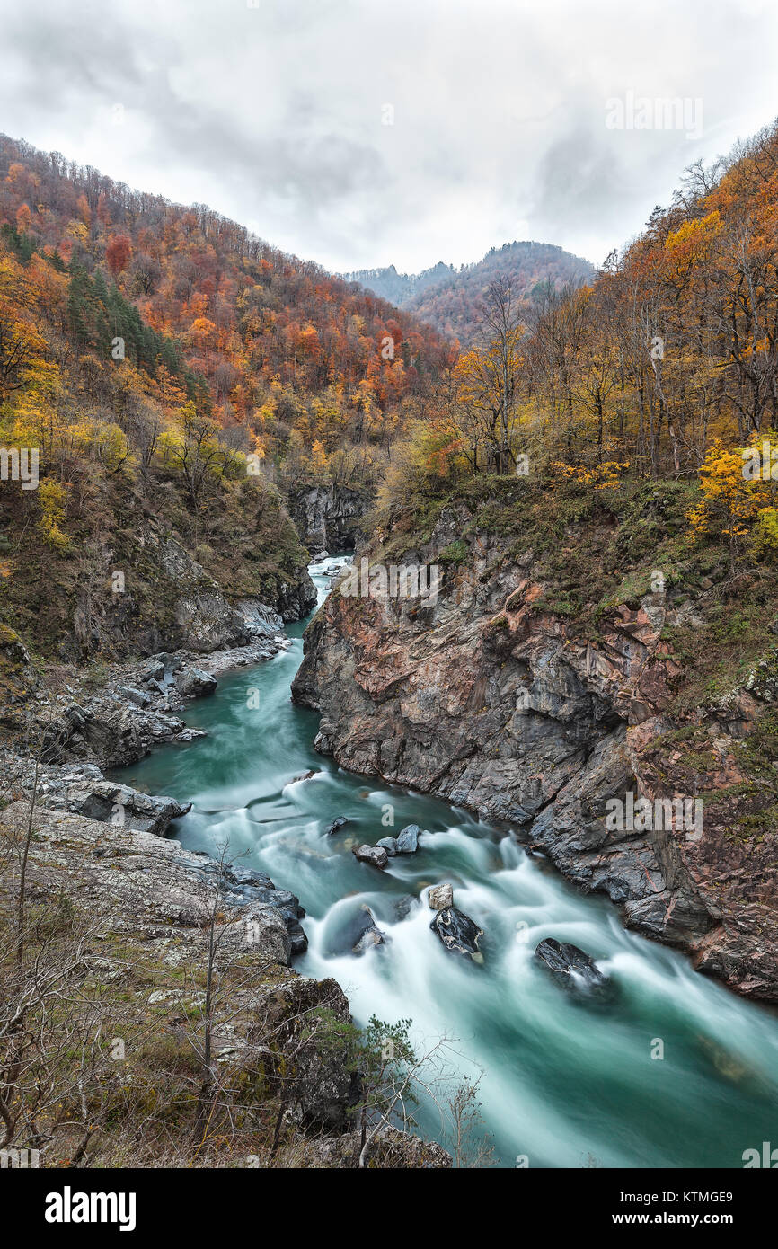 Gorge yangtse hi-res stock photography and images - Alamy